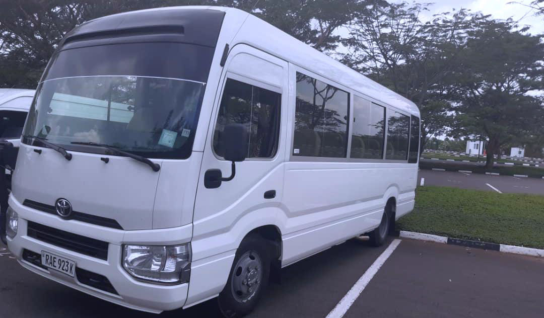 Toyota Coaster – LOMEMO Tours & Transport